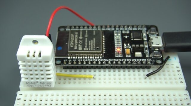 Đo nhiệt độ & độ ẩm DHT22/DHT11 ESP32 trên WebServer cùng Arduino IDE ...